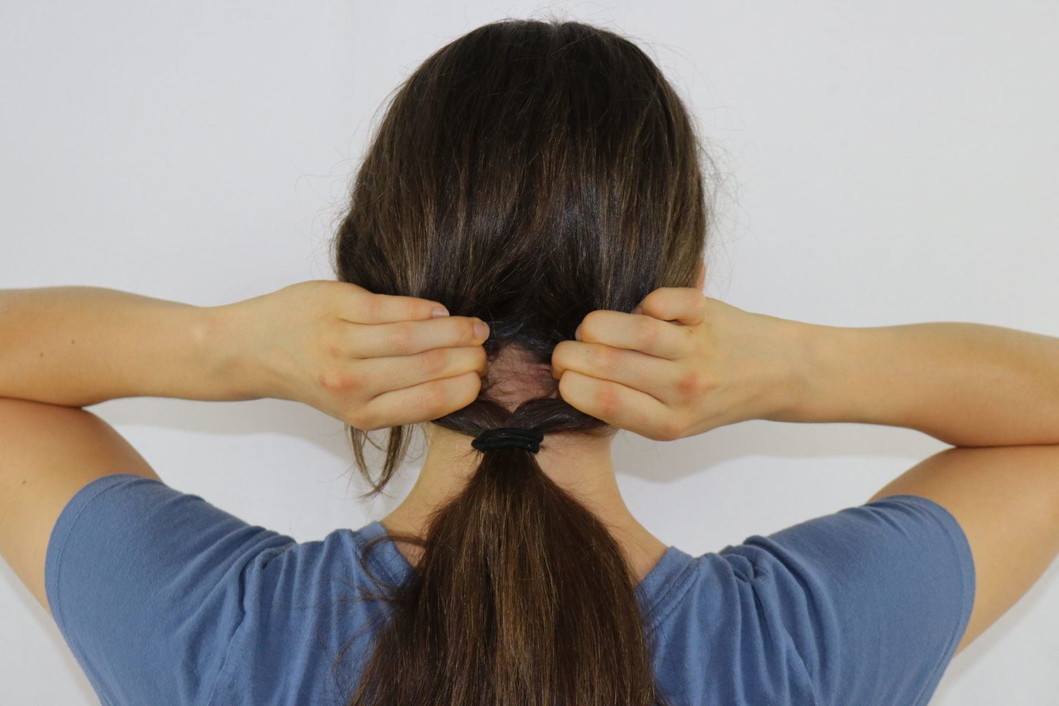 How to Do a Gibson Tuck Step-by-Step - Beautiful Life