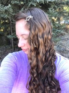 7 Super Cute Ways to Wear Mini Hair Clips (with Video & Pictures)